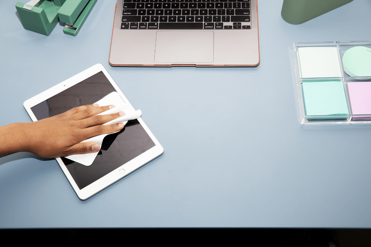 UltimateCloth MINI: Classic White Cleaning Cloth